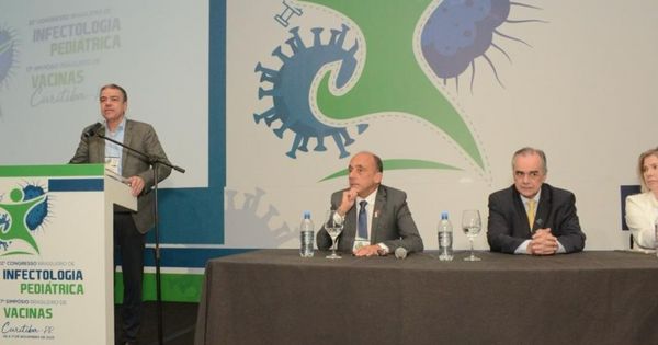 Abertura do 22º Infectoped e 17º Simpósio Brasileiro de Vacinas Defesa ...