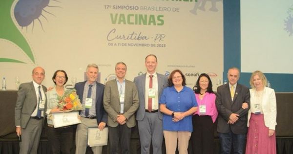 Abertura do 22º Infectoped e 17º Simpósio Brasileiro de Vacinas Defesa ...